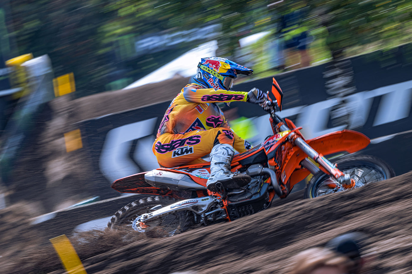 JEFFREY HERLINGS DOMINATES MXGP OF THE NETHERLANDS | Alpinestars ...