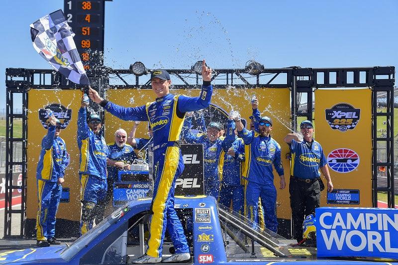 ZANE SMITH WINS DRAMATIC NASCAR TRUCK SERIES RACE AT CIRCUIT OF THE AM ...